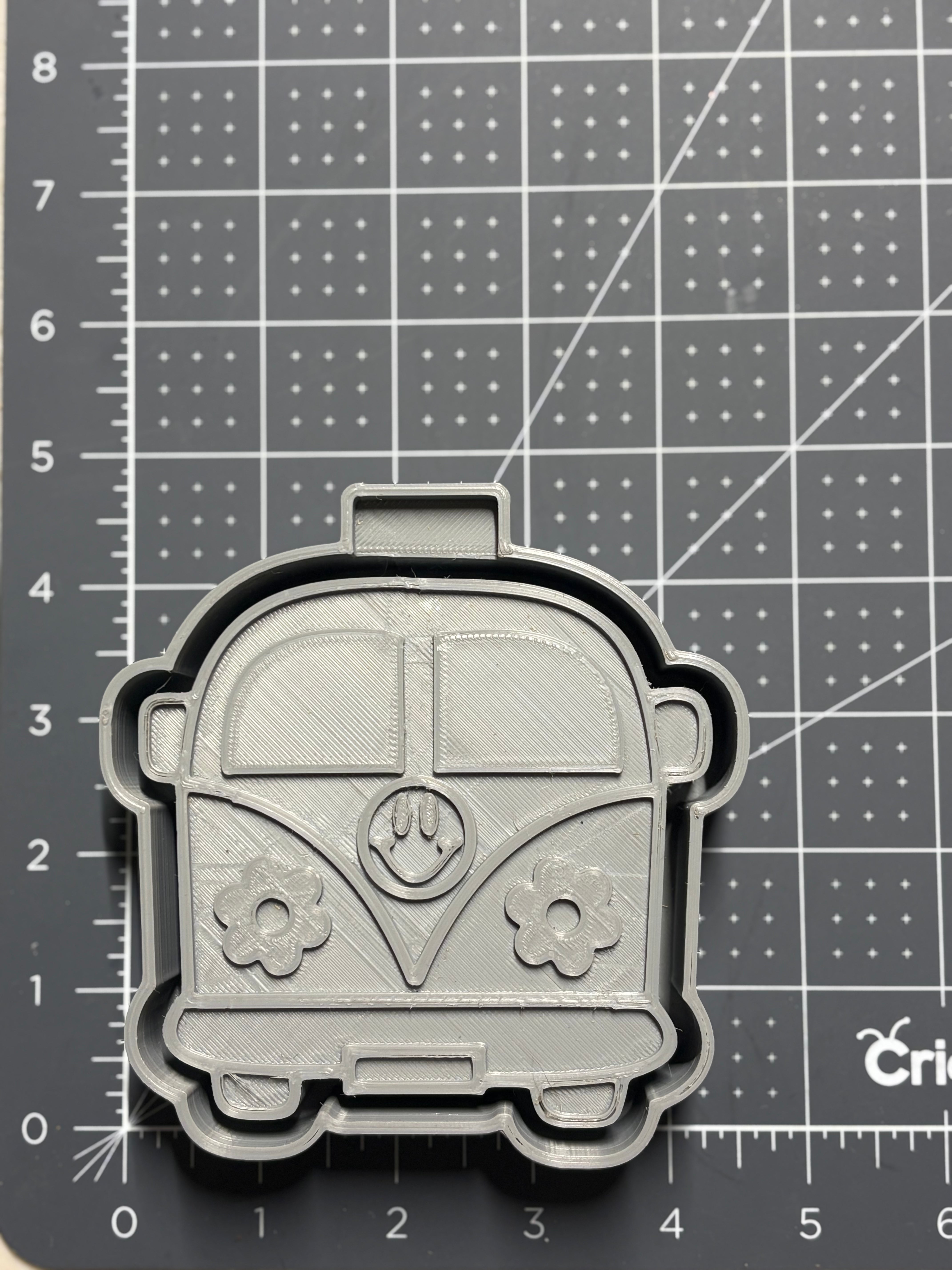Hippy Bus Mold – Bend The Trend